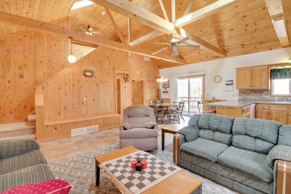 Minnesota Cabin Rental: 3 Mi To Pelican Lake! - Breezy Point, MN