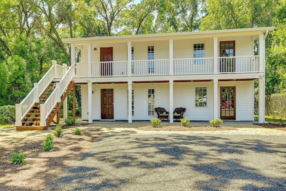 Charming Apartment In Downtown Georgetown! - Georgetown, SC
