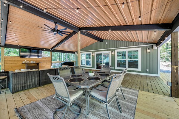 Luxe Kentucky Cabin Rental ~ 36 Mi To Mammoth Cave - Mammoth Cave National Park, Kentucky