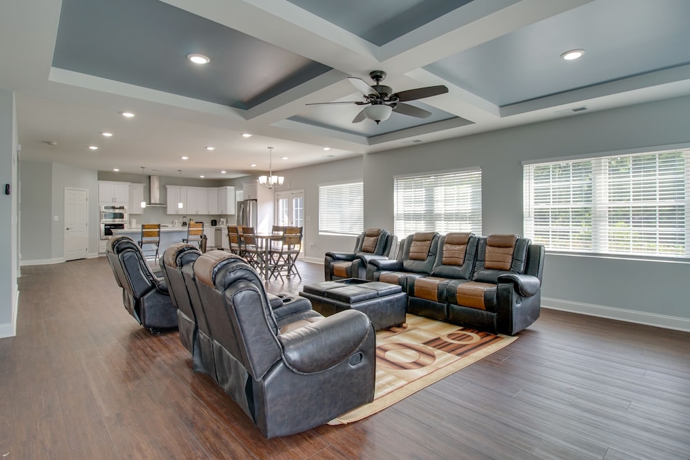 Dumfries Vacation Rental ~ 32 Mi To Washington Dc! - Stafford, VA