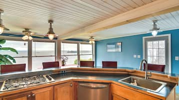 Casa (2 Bedrooms) | Interior