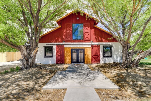 Orangeville Vacation Rental W/ On-site Creek! - Huntington, UT