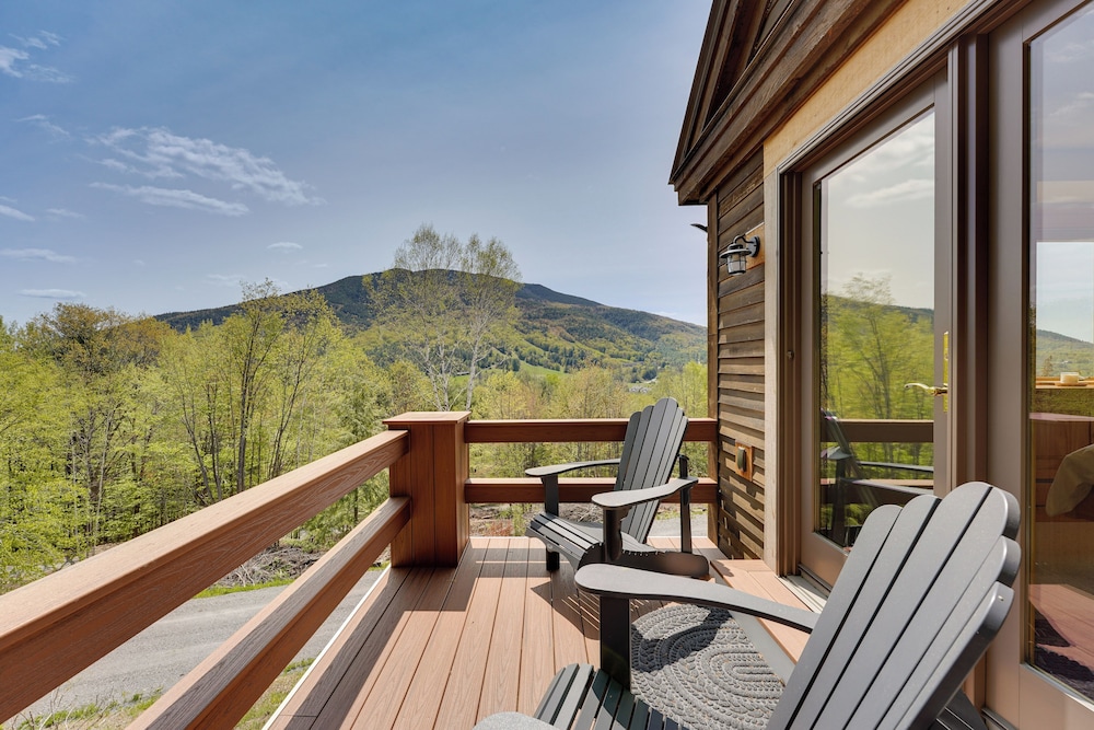 Luxury Vermont Vacation Rental: Private Hot Tub! - Claremont, NH