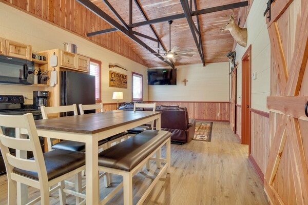 Lakefront Bull Shoals Cabin Rental: Pets Welcome! - Gainesville, MO