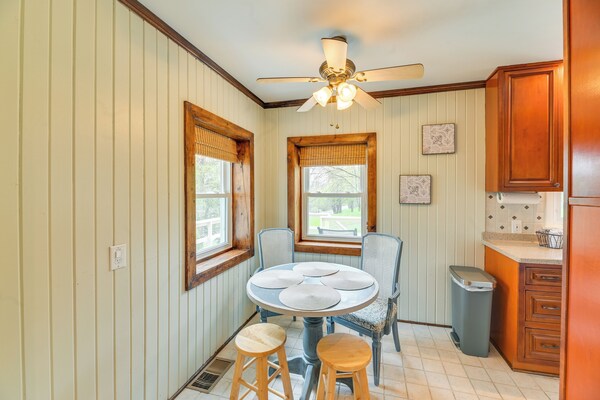 Charming Canandaigua Lake House W/ Deck & Views! - Finger Lakes, NY