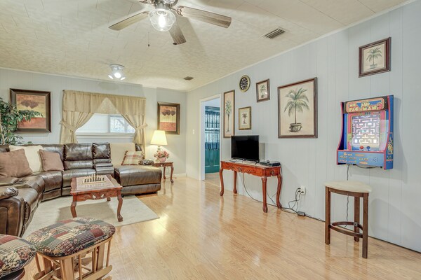 Peaceful Alabama Vacation Rental W/ Large Deck - Alabama