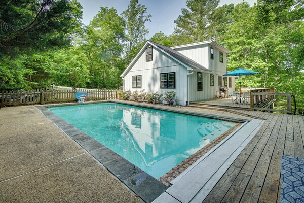 Maryland Vacation Rental W/ Private Pool & Dock - Lusby, MD