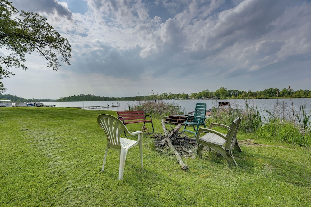 디카터 하우스: 낚시, 스키, & 골프! - 로턴