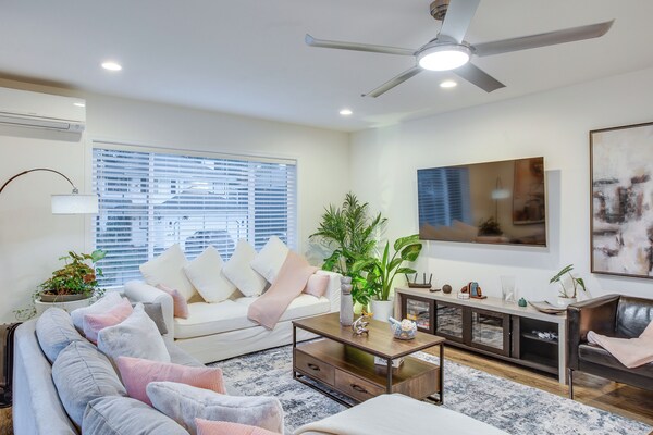 Newly Built Maple Valley Vacation Rental W/ Patio! - Kent, WA