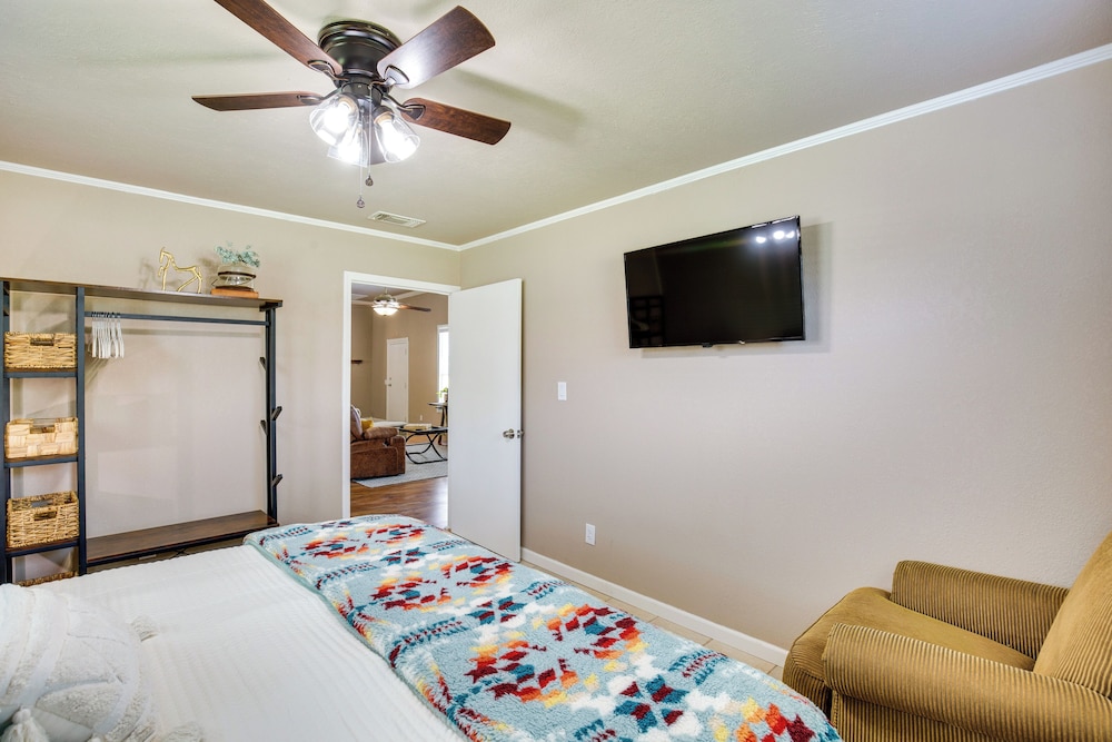 Charming Oklahoma Escape Near Beaches & Golfing! - Lake Murray, OK