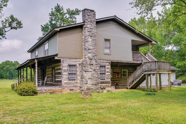 6 Mi To Scottsboro: Pet-friendly Cabin Apt - 好萊塢