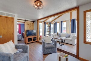 Casa (2 Bedrooms) | Interior