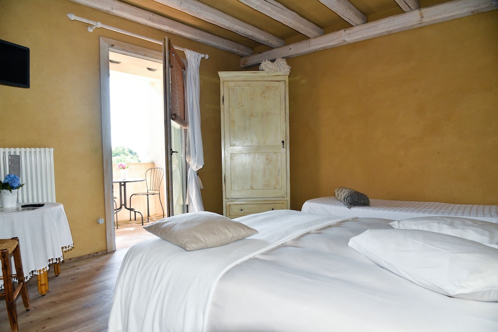 La Castellana Near Treviso Venice And Prosecco Hill - Valsugana