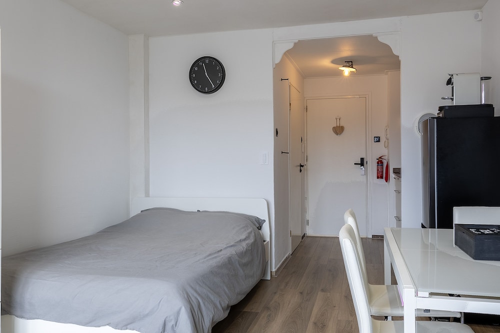 Sunny Studio: Only 5-min Walk To Sea & Dunes - Wijk aan Zee