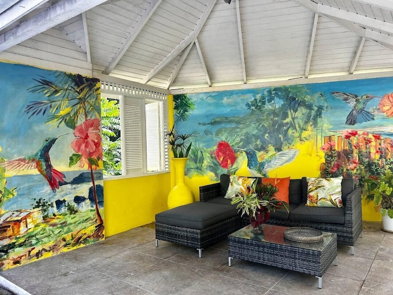 Luxury 5-bed Villa In Tobago The Big Yellow House - Tobago