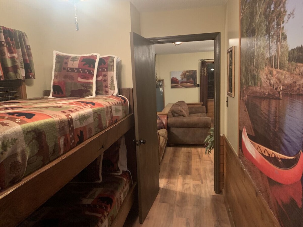 Woodwose Cabin - Adventures Now - Ocoee, TN