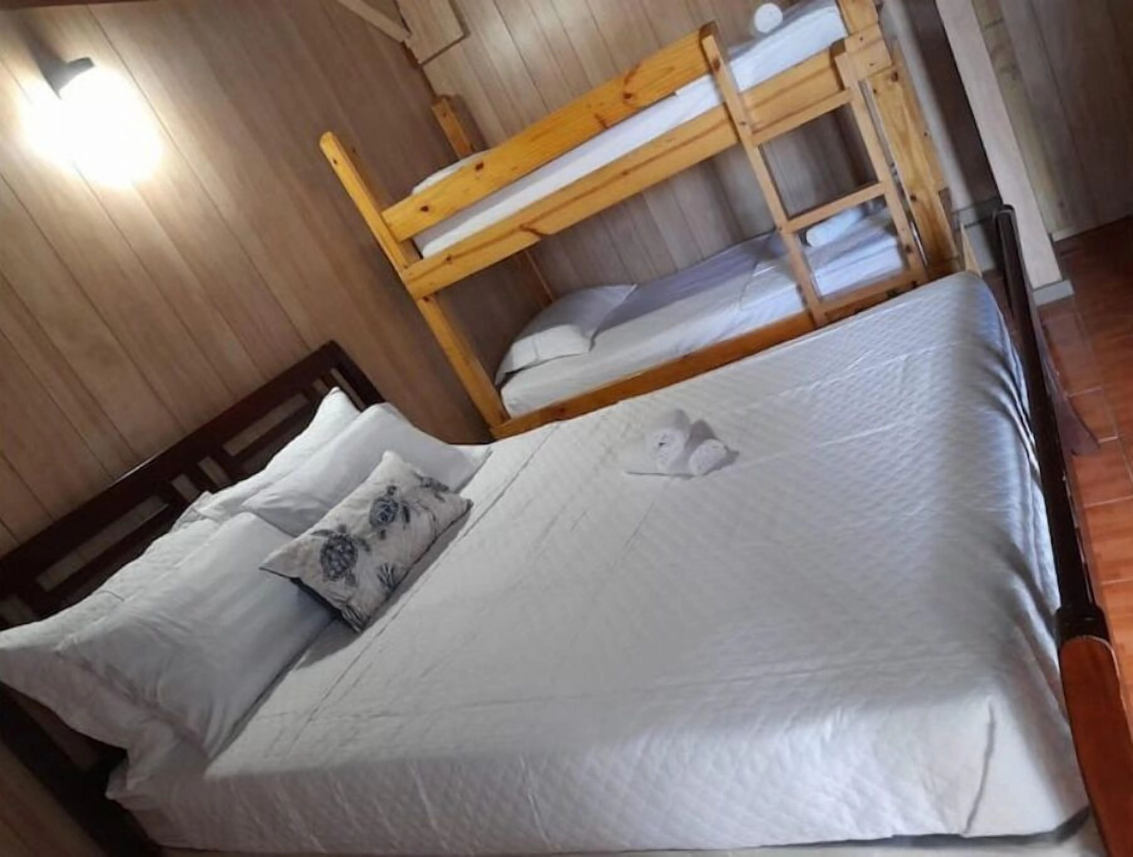 Cabanas Playa Santa/ Apto.e/piscinas/barbacoa/energía Renovable - Guanica