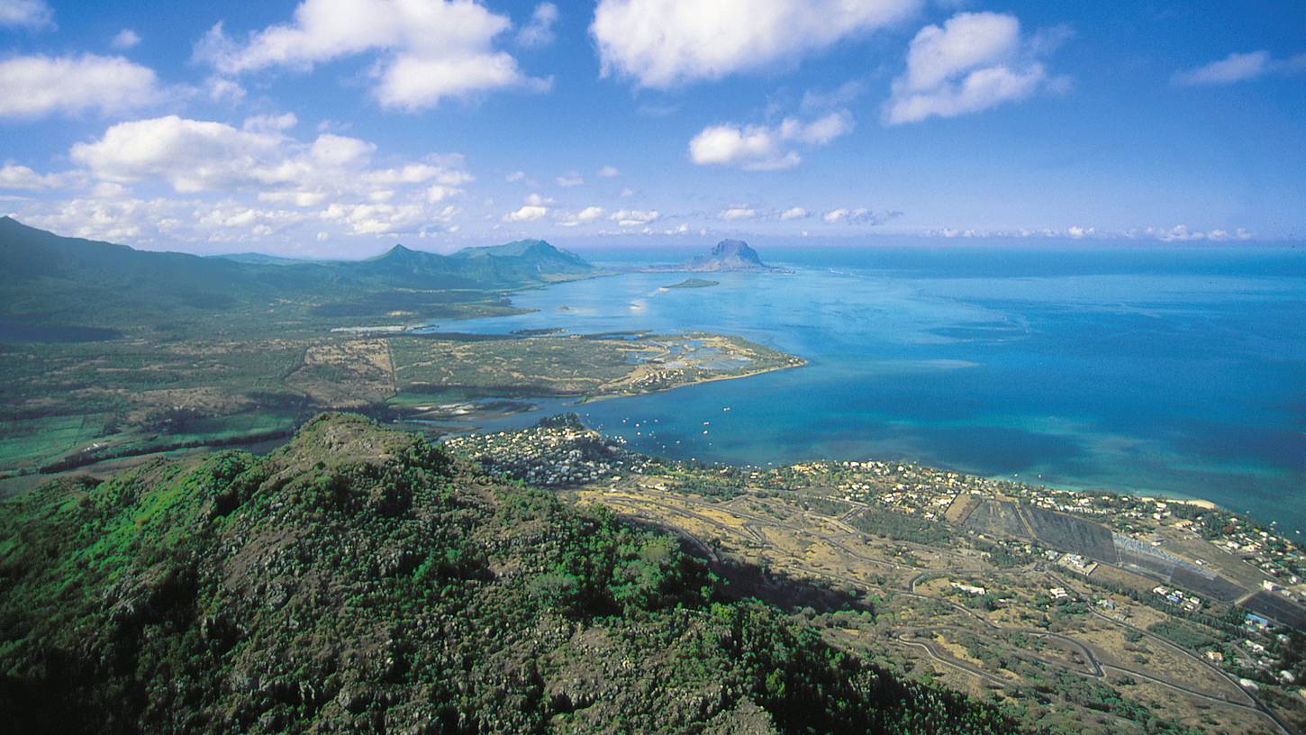 Cheap Flights to Mauritius Island, Mauritius $696.25 in 2017 | Expedia