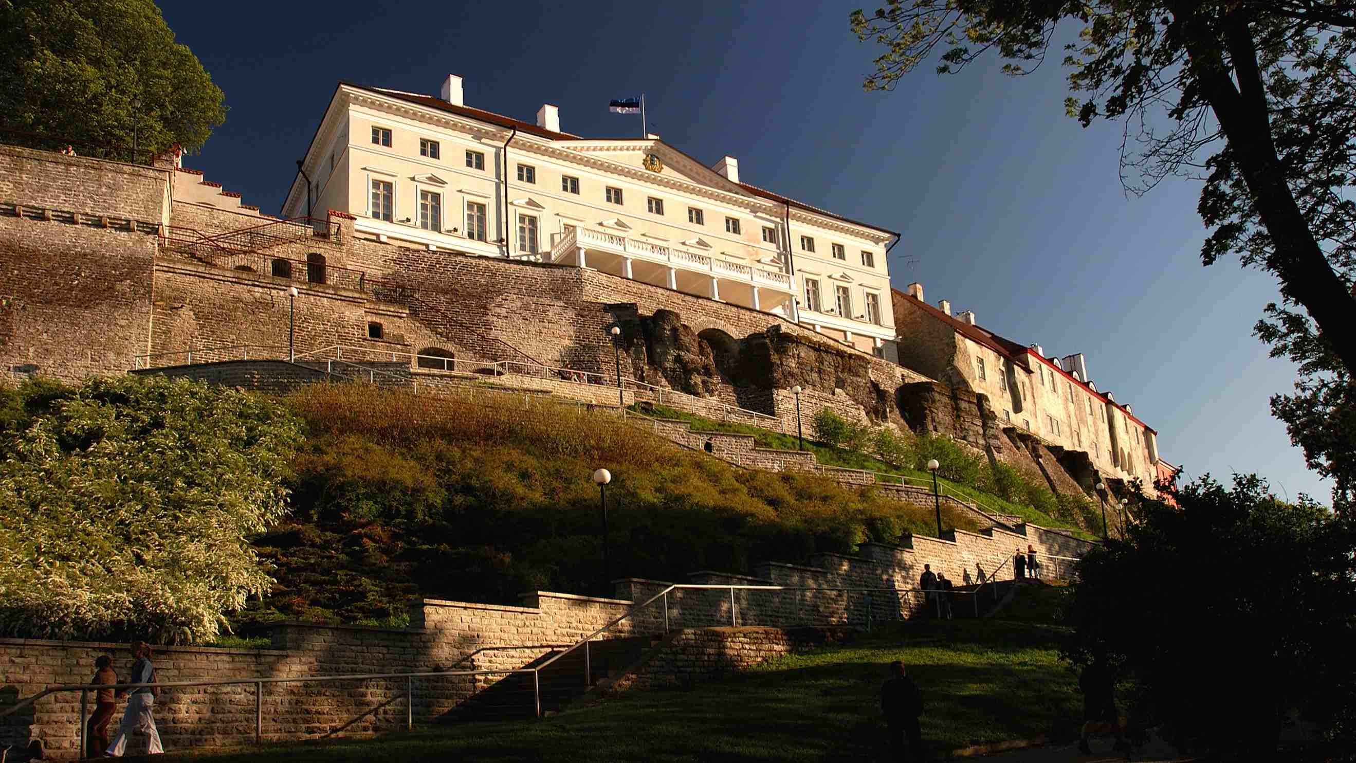 Tallinn Tourism: Explore Tallinn with Expedia. Bundle Flights & Hotels ...