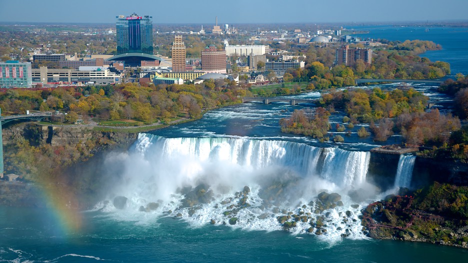 Ontario Vacations 2017: Explore Cheap Vacation Packages | Expedia