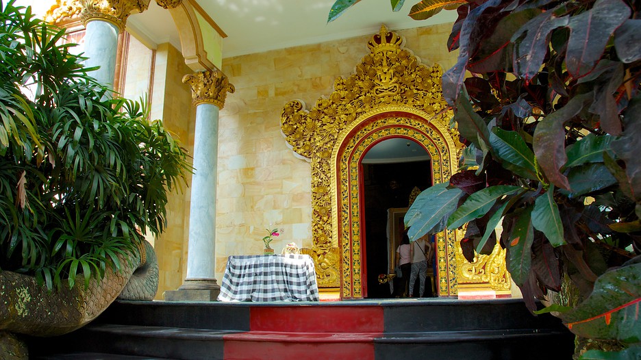Blanco Museum in Ubud, | Expedia.ca