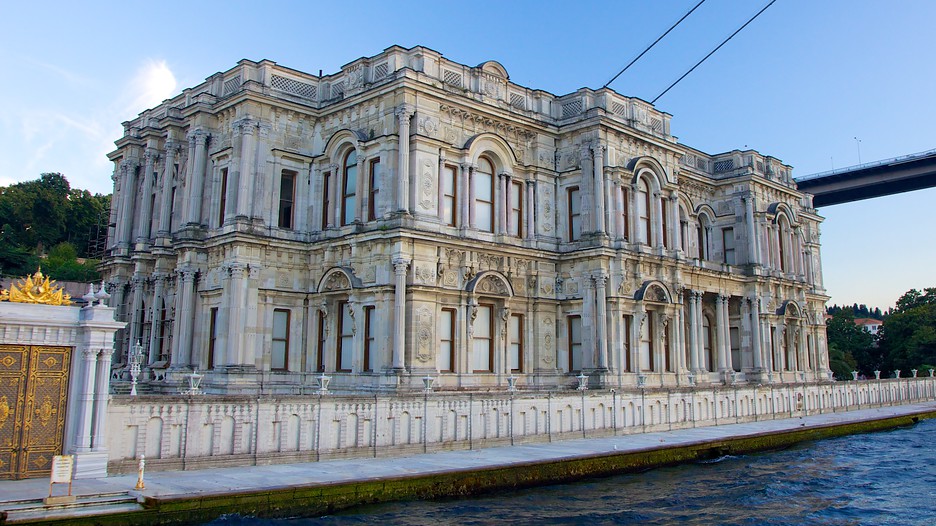 Beylerbeyi Palace in Istanbul, | Expedia
