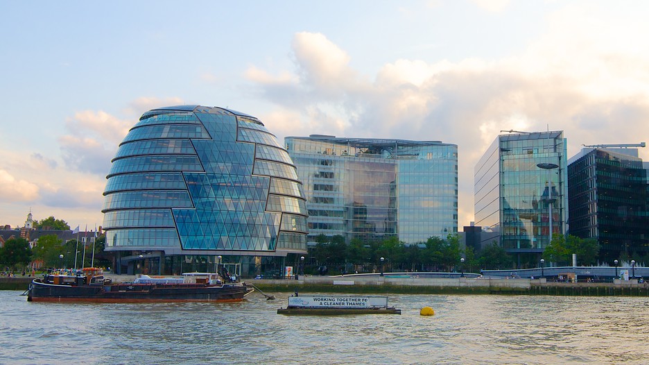 London City Hall in London, England | Expedia