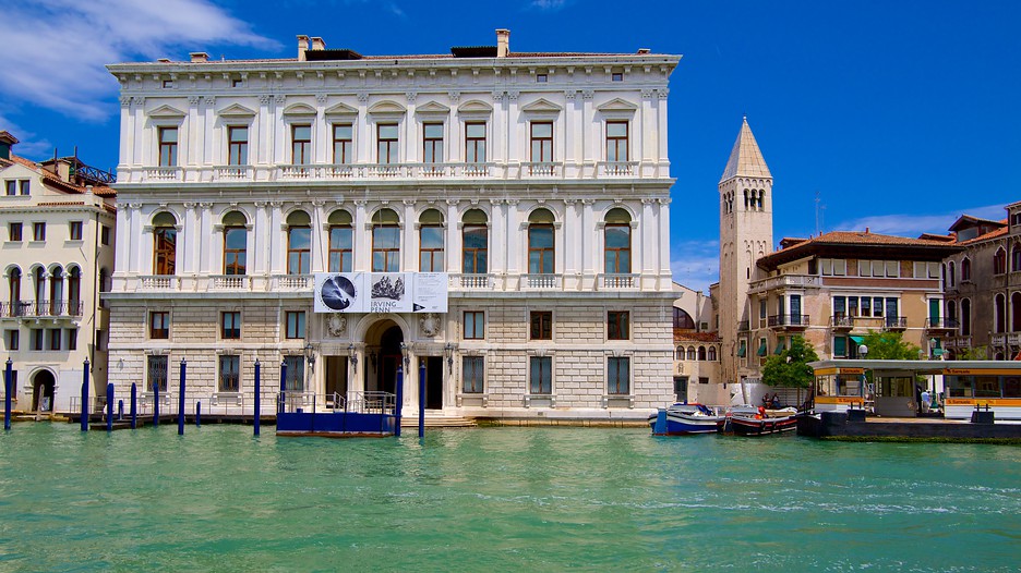 Palazzo Grassi in Venice, | Expedia