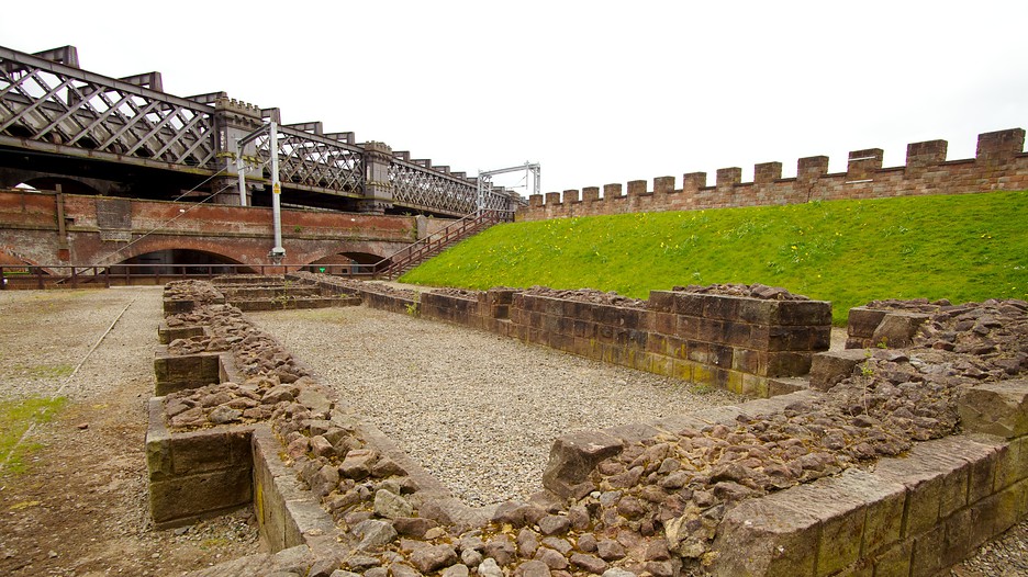 Castlefield Roman Fort - Manchester ｜Expedia.co.in