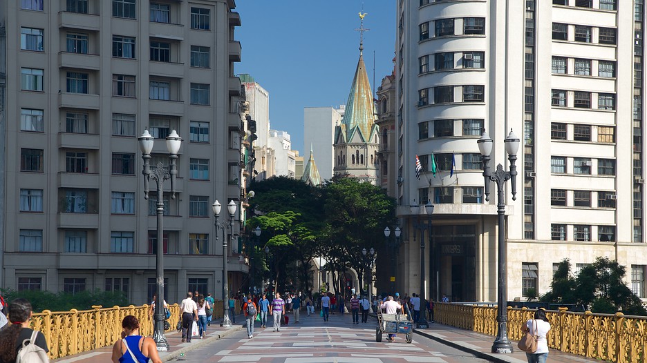 Viaduto do Cha Walkway in Sao Paulo, | Expedia