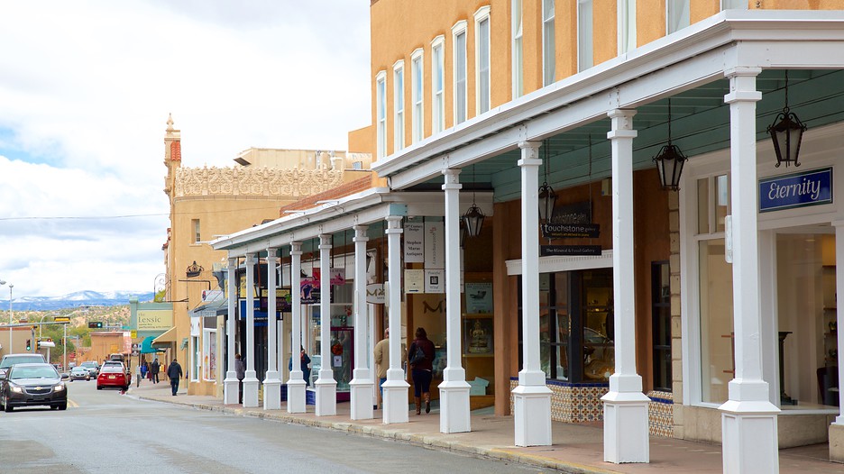 Santa Fe Vacations 2017: Package & Save up to $603 | Expedia