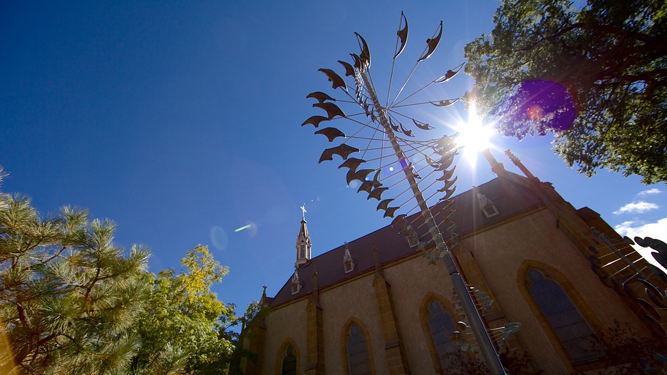 Santa Fe Vacations 2017: Package & Save up to $603 | Expedia