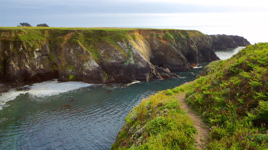 Mendocino Coast Vacations 2017: Package & Save up to $603 | Expedia