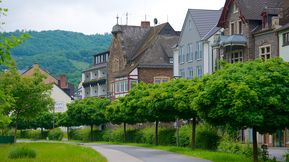 Germany Vacations 2017: Explore Cheap Vacation Packages | Expedia