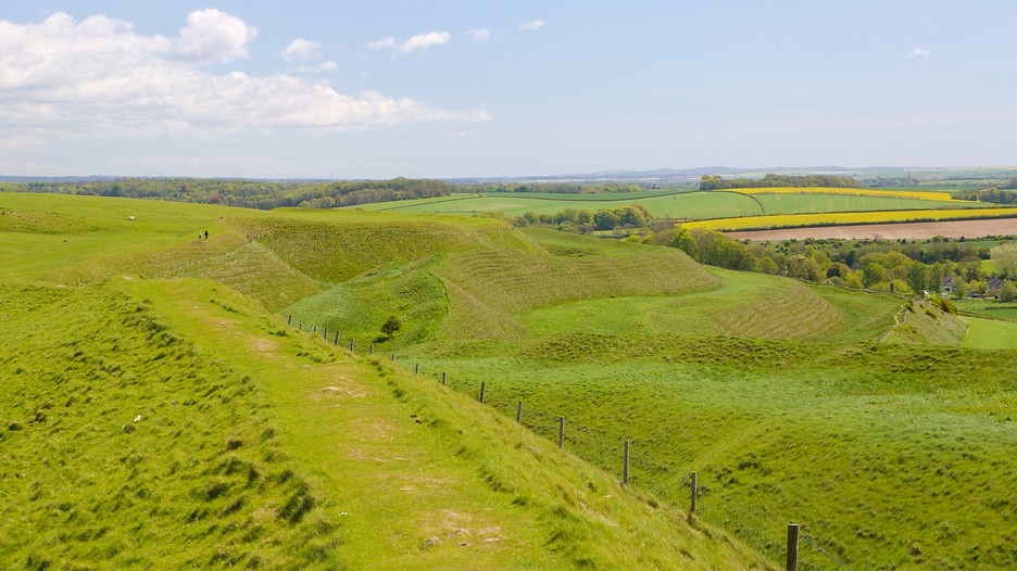 Maiden Castle in Dorchester, England | Expedia