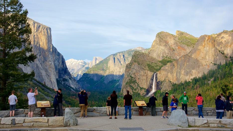 Tunnel View in Yosemite National Park, California | Expedia