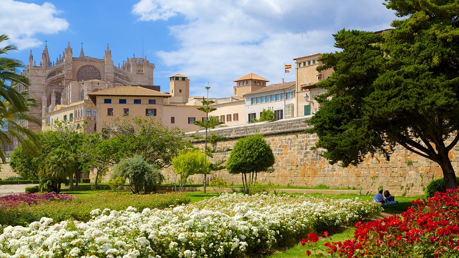 Parc de La Mar in Palma de Mallorca, | Expedia