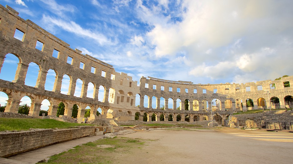 Pula Arena in Pula, | Expedia