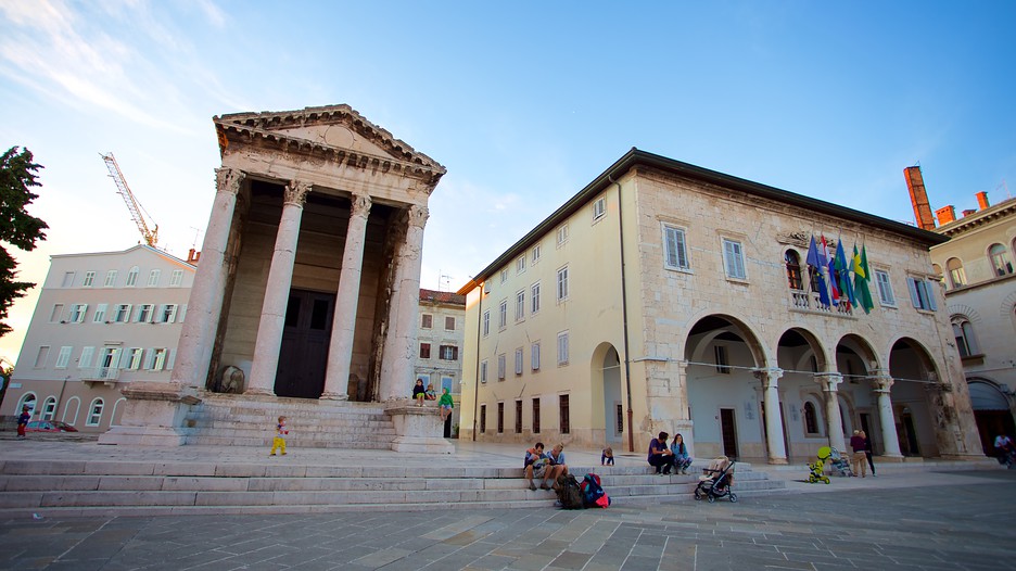 Temple of Augustus in Pula, | Expedia