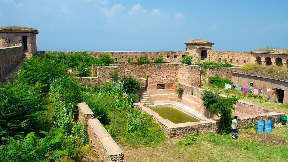 Hari Parbat Fort in Srinagar, | Expedia