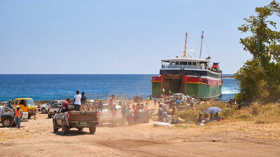 Tanna Island Vacations 2017: Package & Save up to $603 | Expedia