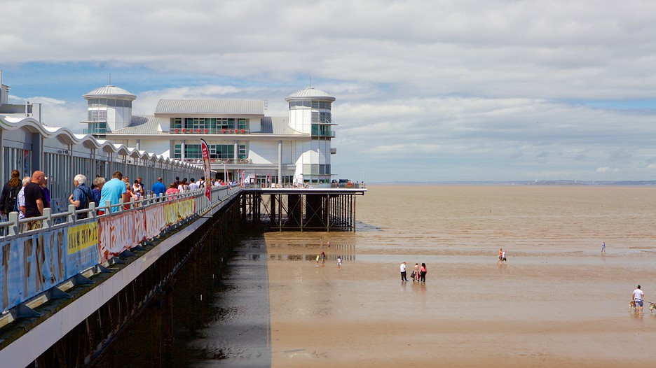 The Grand Pier in Weston-super-Mare, England | Expedia.ca