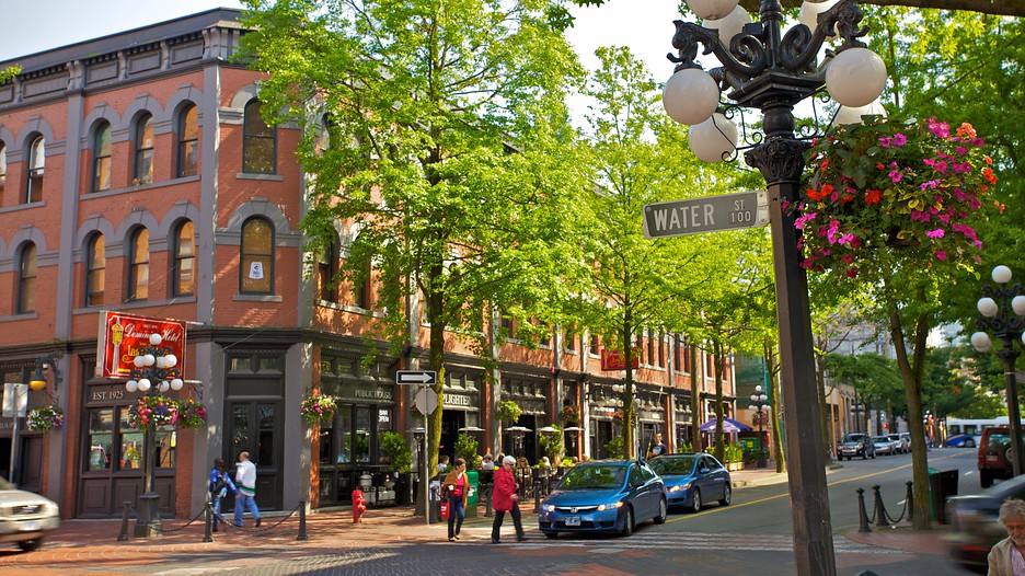 Gastown Vacations: Explore Cheap Vacation Packages | Expedia