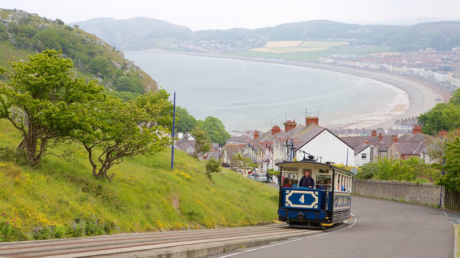 Great Orme Tramway in Llandudno | Expedia.co.uk