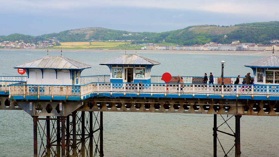Llandudno Holidays - Book Cheap Holidays to Llandudno and Llandudno ...