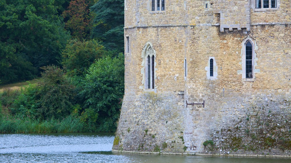 Leeds Castle in Maidstone, England | Expedia
