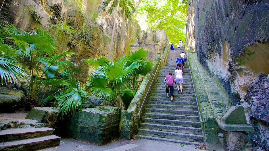 Queen's Staircase - Nassau, Attraction | Expedia.com.au