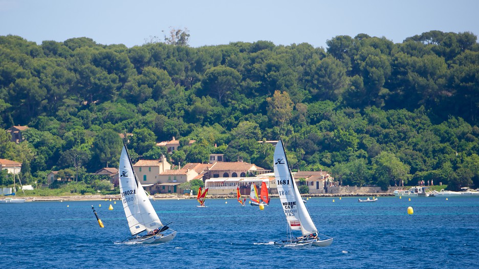 Cannes Vacations 2017: Package & Save up to $603 | Expedia