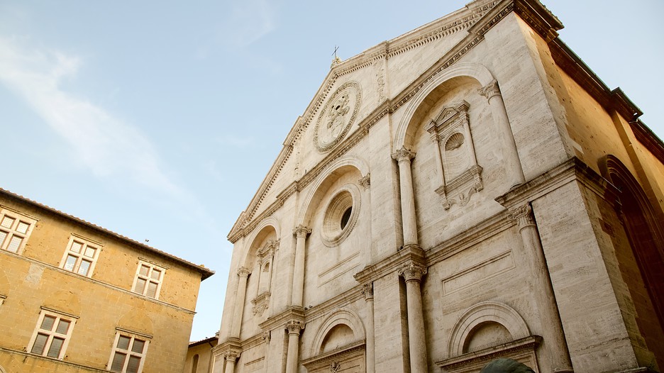 Pienza Cathedral in Pienza, | Expedia