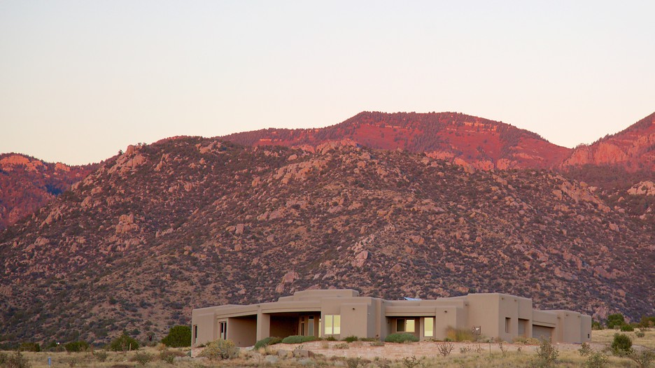 Albuquerque Vacations 2017: Package & Save up to $603 | Expedia